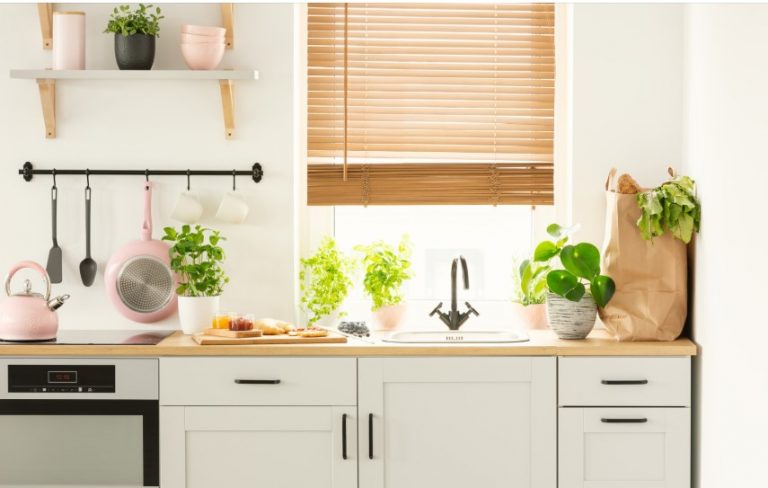 Estores para cozinha: Saiba como os escolher corretamente